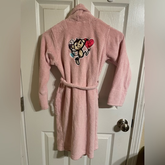 Sonoma | Other | Sonoma Girls Light Pink Fuzzy Monkey Robe Size 8 Kids ...